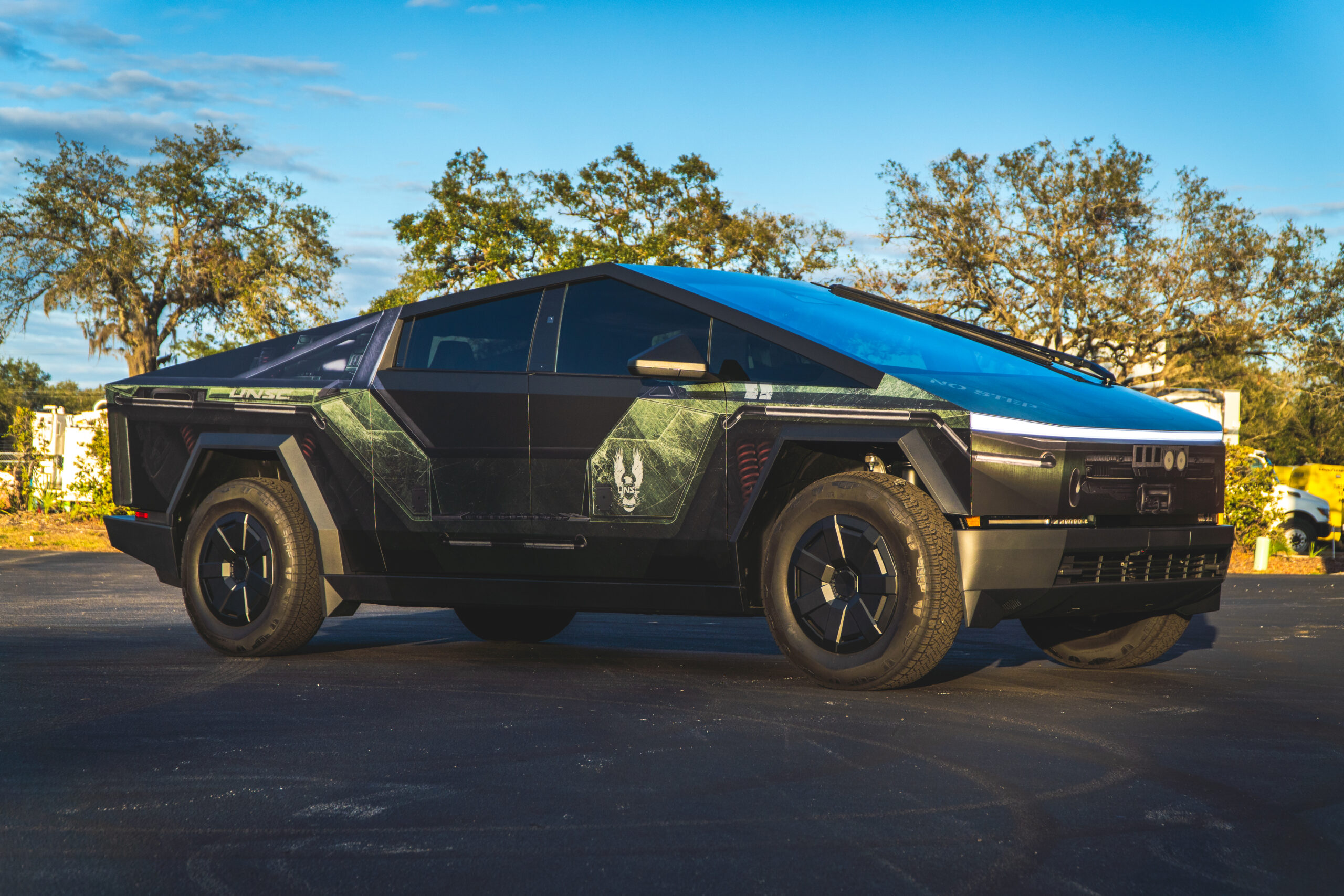 Redline Design - Wraps Done Right